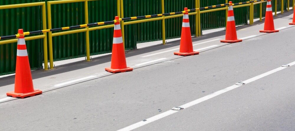 Kenali Fungsi dan Jenis Pembatas Jalan Raya (Road Barrier)