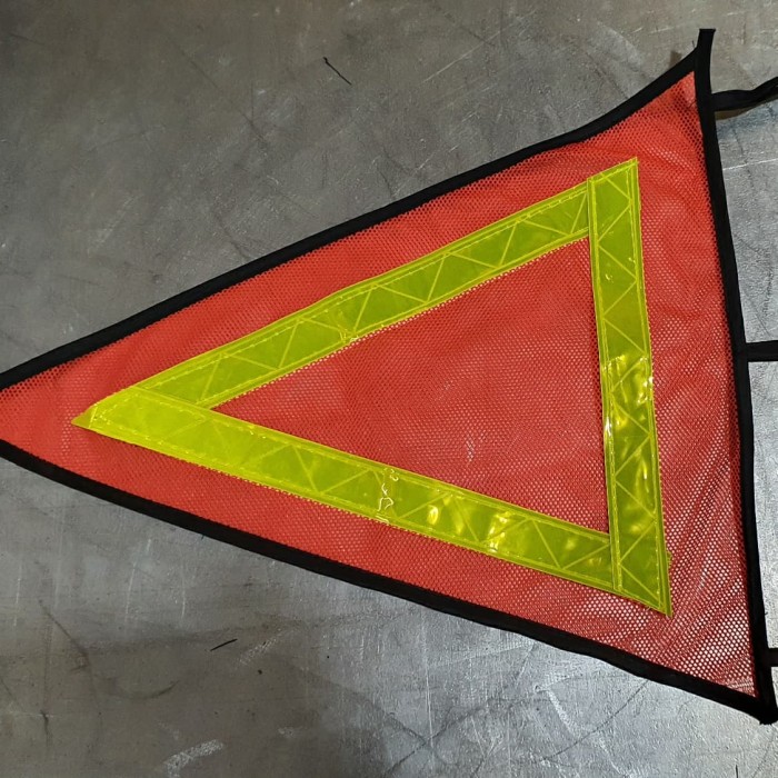 Bendera Segitiga Safety Jaring Orange Scotlight Reflektor Flagman ...